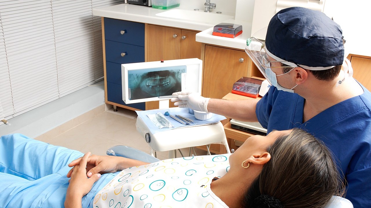 Appareils dentaires amovibles : traitement orthodontique efficace